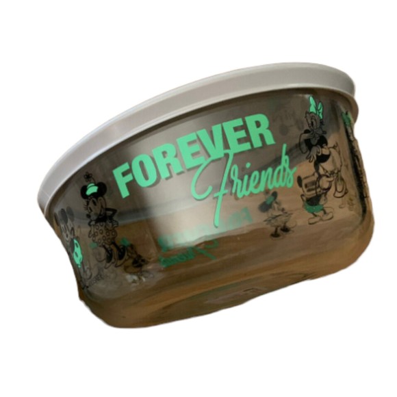 Pyrex | Kitchen | Limited Edition Pyrex 4 Cup Disney Forever Friends ...